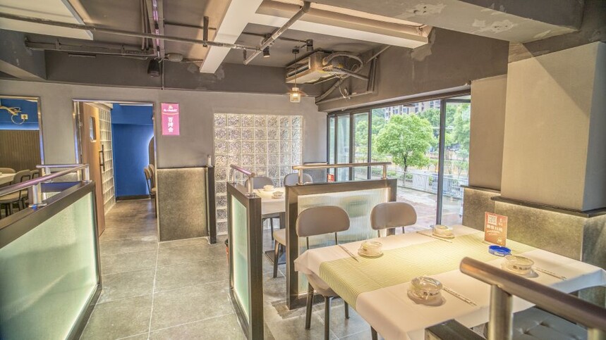 熊二烧烤屋 白沙洲店 武汉幻味私烤餐饮管理有限公司