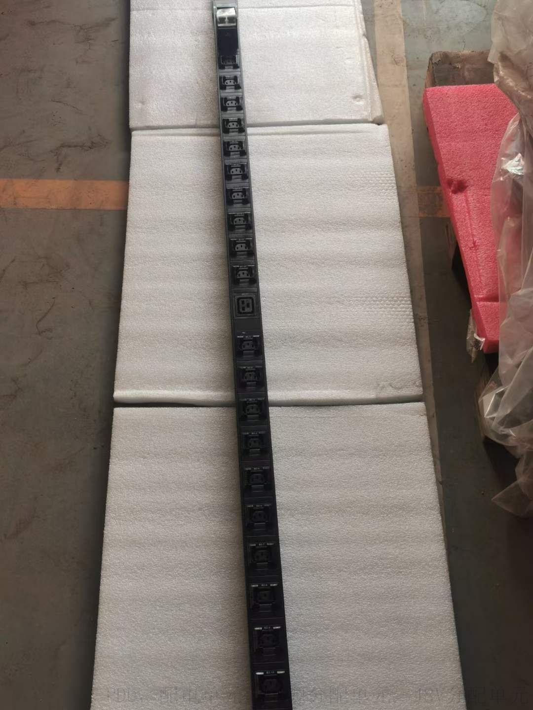 华为PDU2000-32-1PH-20/2-B1 PDU电源适配器插座_PDU，配电单元，电源分配单元,-48V分配单元_列头柜_配电单元