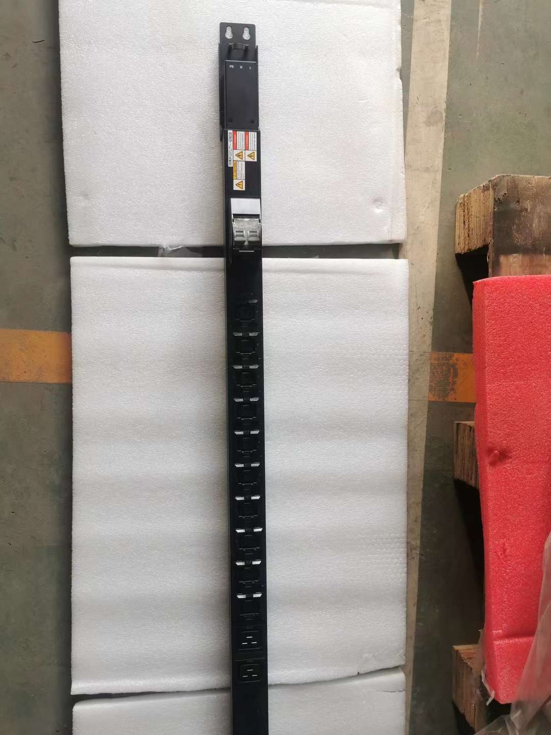 宁夏华为PDU2000-16-3PH-24/6-B1室内网络机柜配电排_PDU，配电单元，电源分配单元,-48V分配单元_列头柜_配电单元