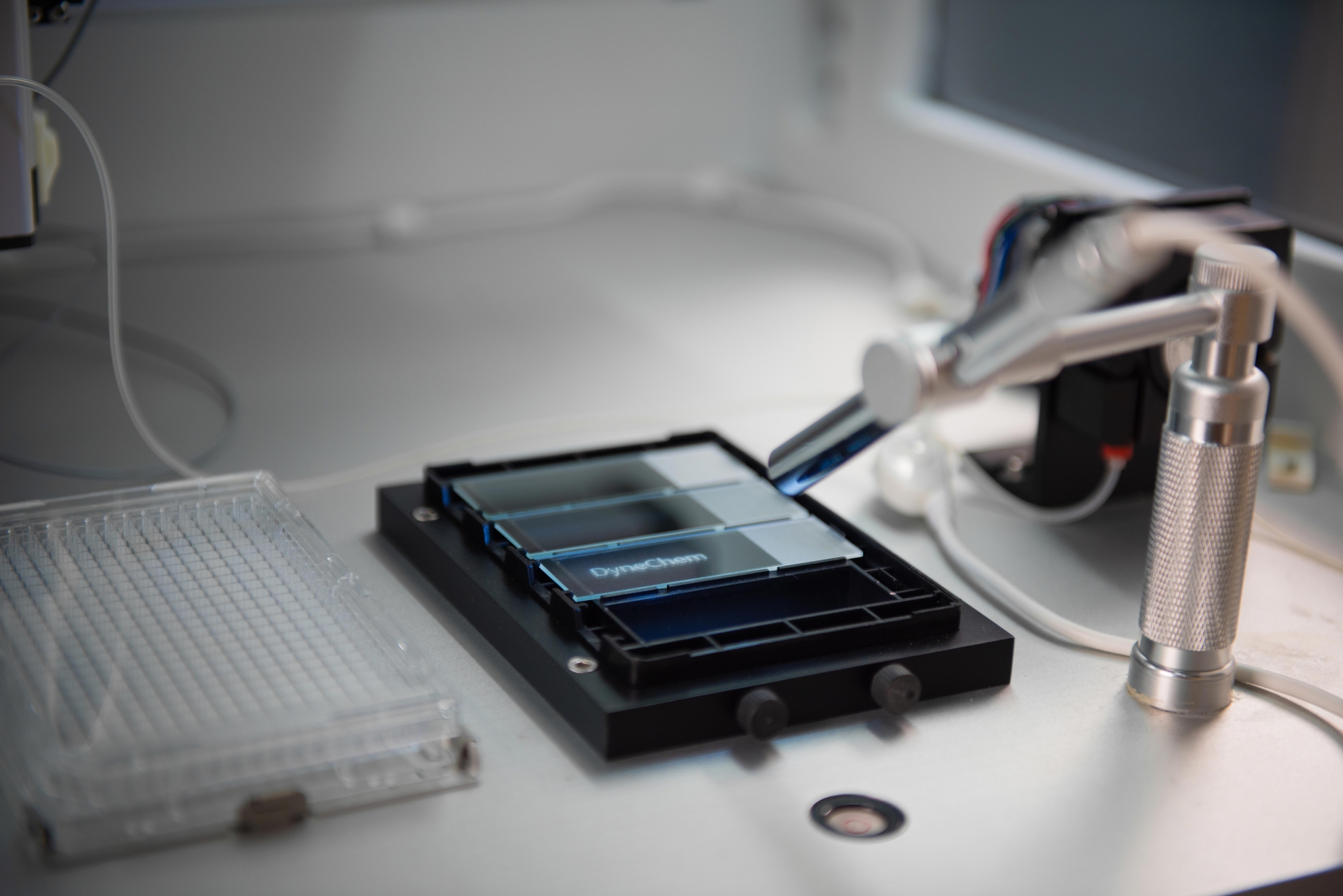 多功能生物芯片点样仪（Bio-array 6100）_广东鼎诚电子科技有限公司