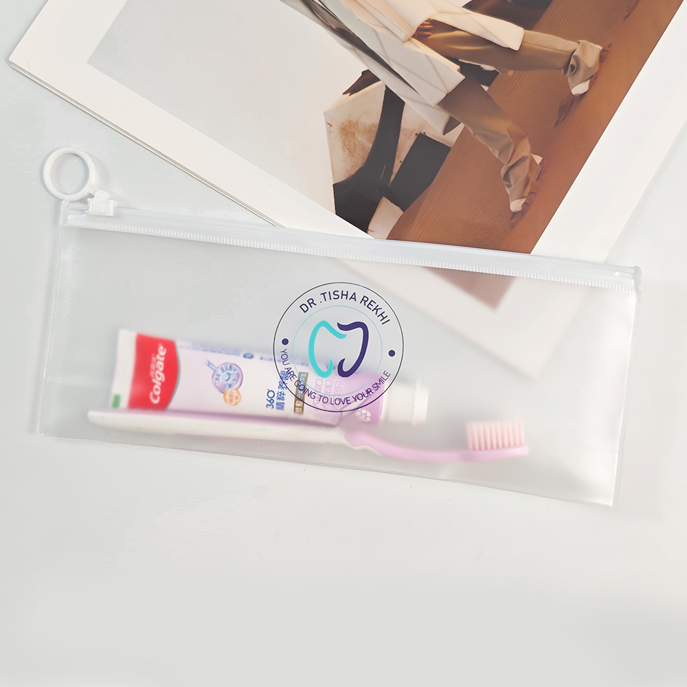 PVC Toiletries Packaging Bag Toothbrush & Toothpaste Frosted Zipper Bag ...